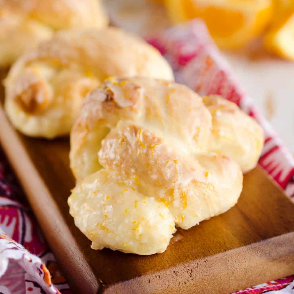 Sweet Roll Orange Knots - Delicious Breakfast Idea