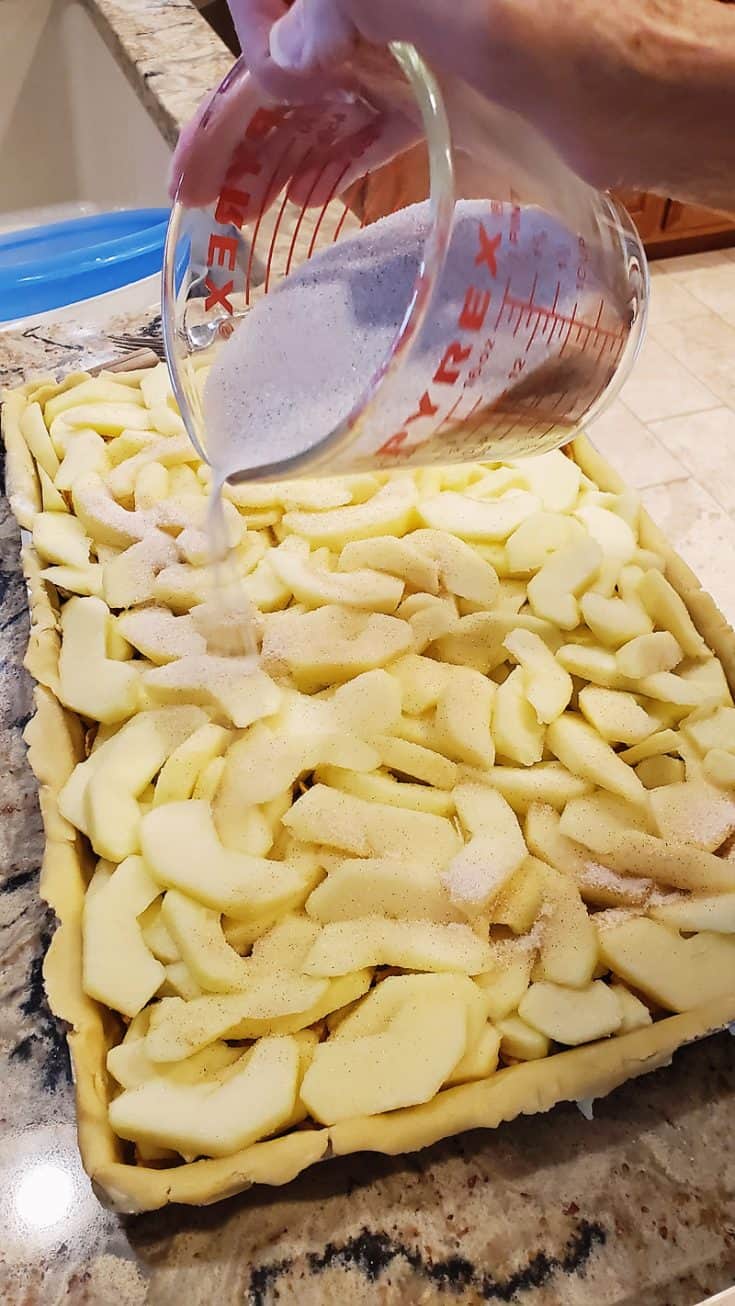 Glazed Apple Pie Bars