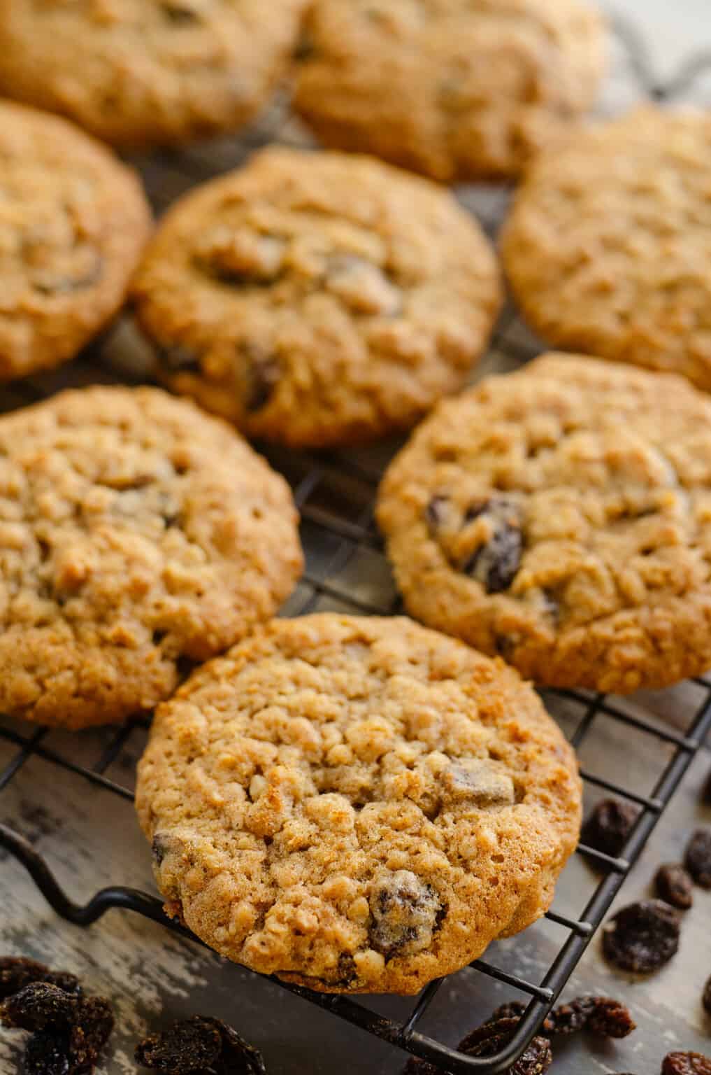 Best Oatmeal Raisin Cookies